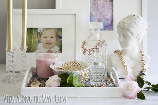 Make an easy DIY tray to display mementos, photos and more for only $8