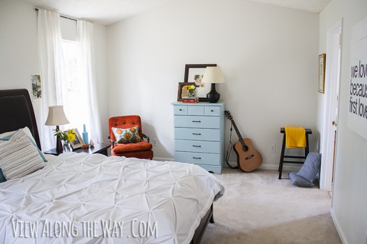 One Week Flash Mob Room Refresh on a Budget! - * View Along the Way